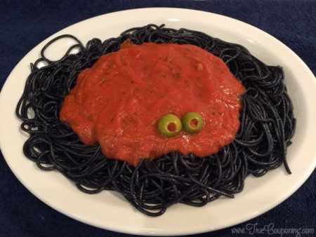 How To Make The Scariest Spaghetti Sauce Dinner For Halloween
