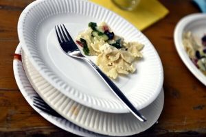 How To Get The Best Deals On Your Paper Household Goods