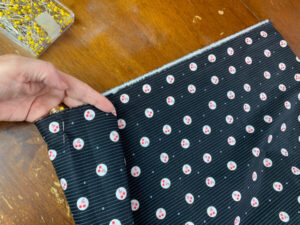 How To Make Simple Aprons Without Sewing