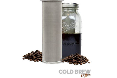 The Best Quick & Easy Gifts To Put In Mason Jars This Year